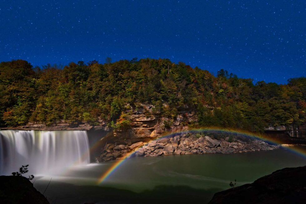 Moonbow at Cumberland Falls | LaRue County Public Library